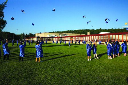 Mount Union graduation | News, Sports, Jobs - The Sentinel